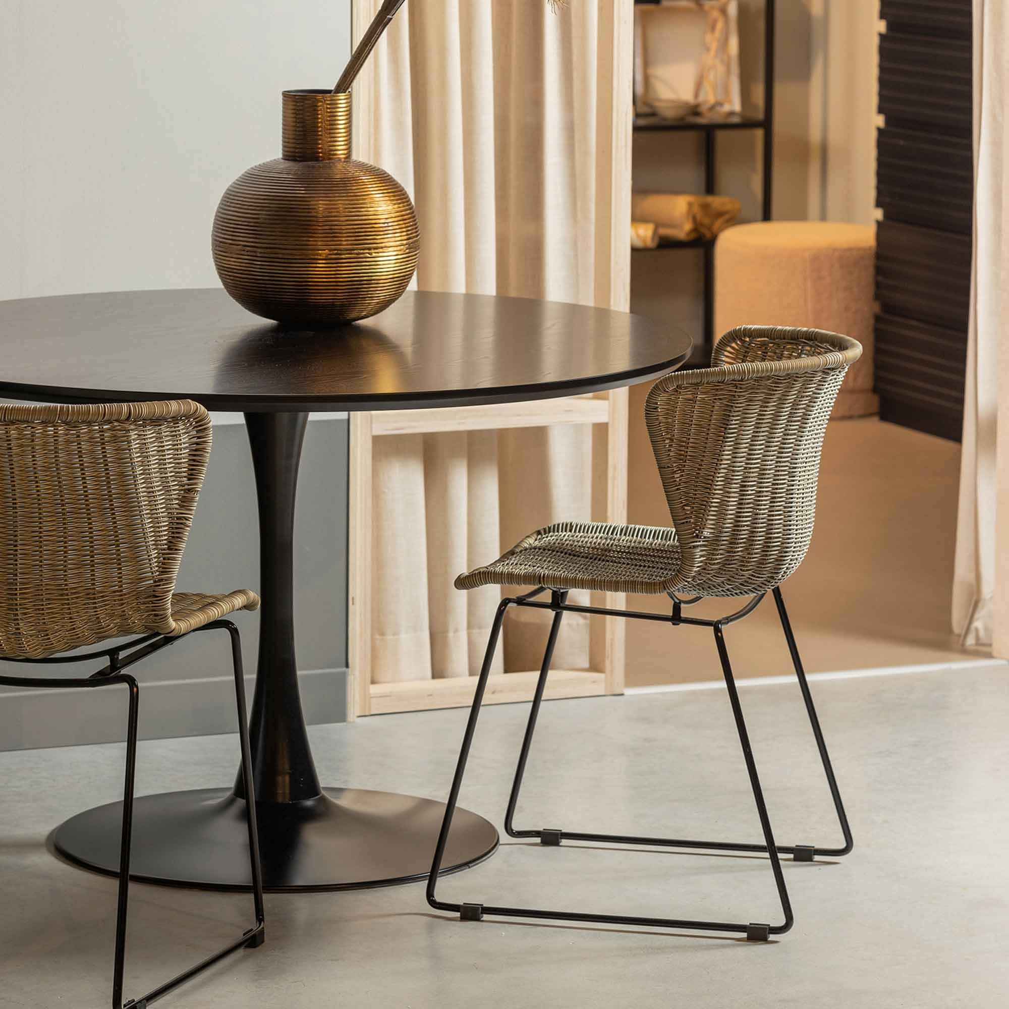 WOOOD Sammy 4 Person Round Dining Table Black - Meubles