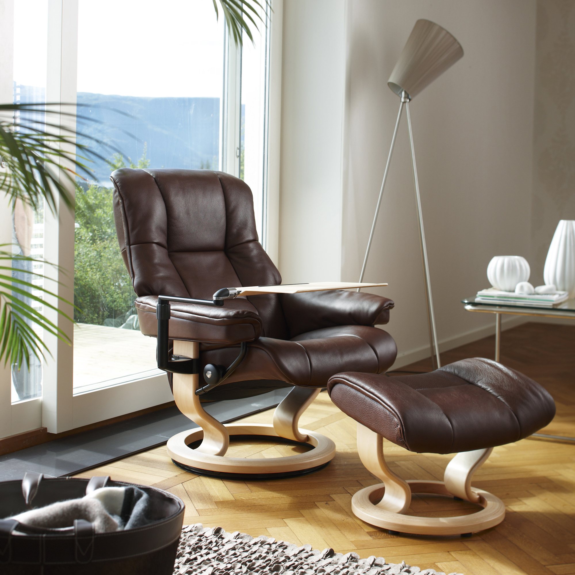 Stressless Mayfair Medium Chair With Classic Base Cori Leather - Meubles